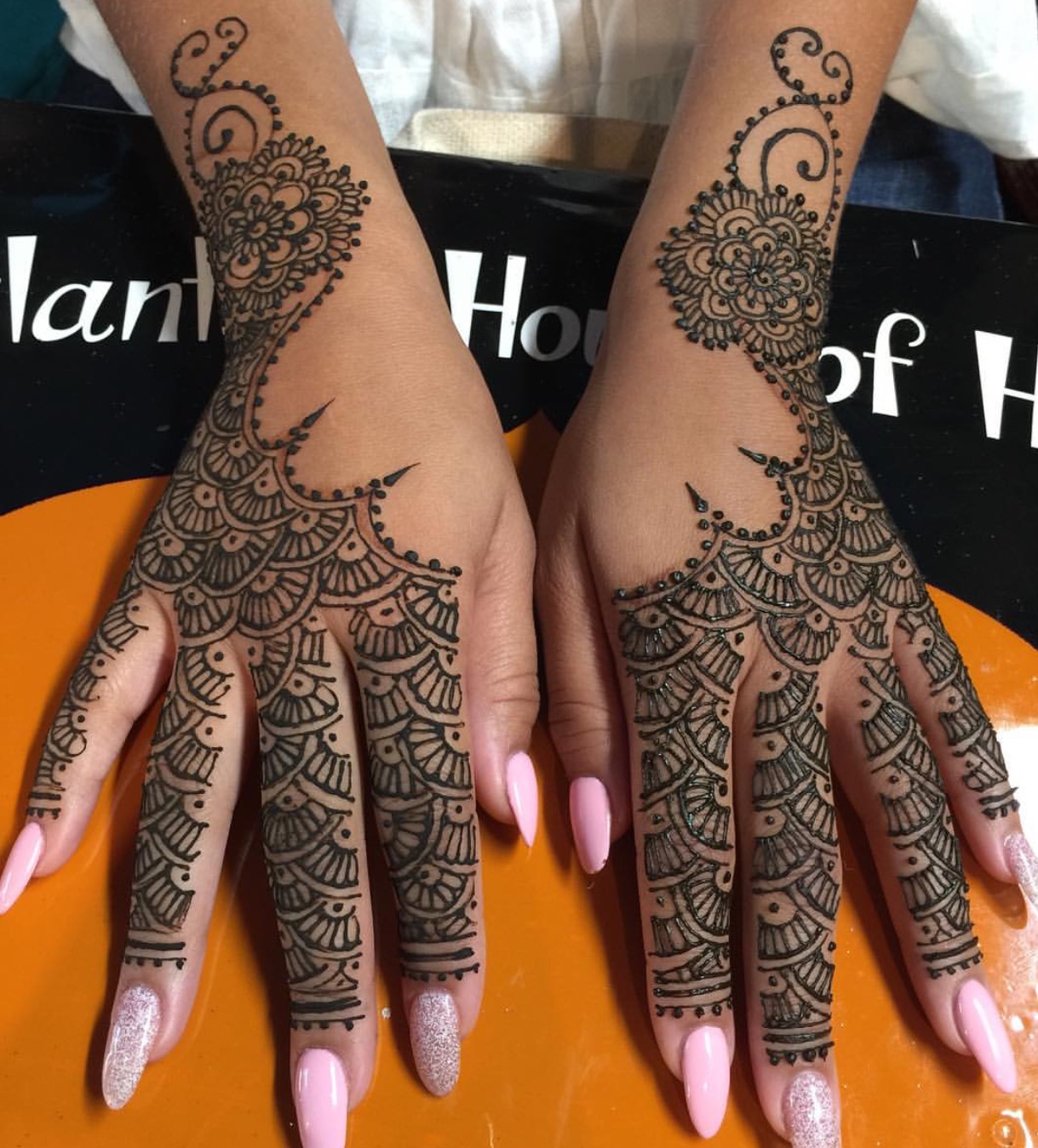 Schedule Appointment with Atlanta's House of Henna