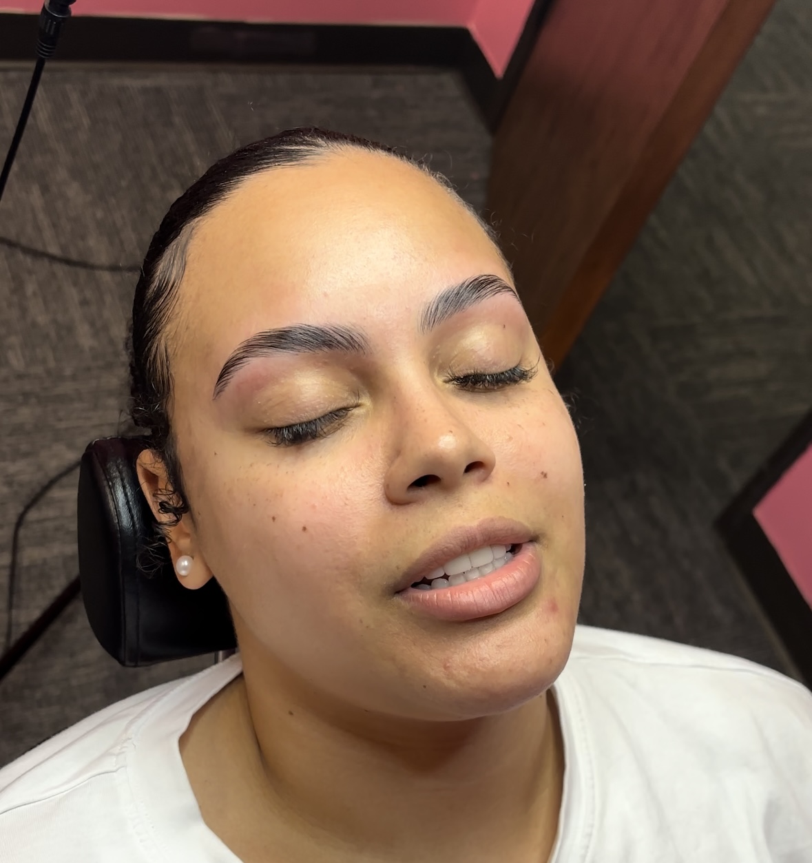 Schedule Appointment with Wow Brows