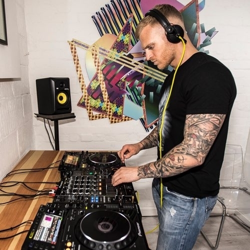 Schedule Appointment with DJ Gym