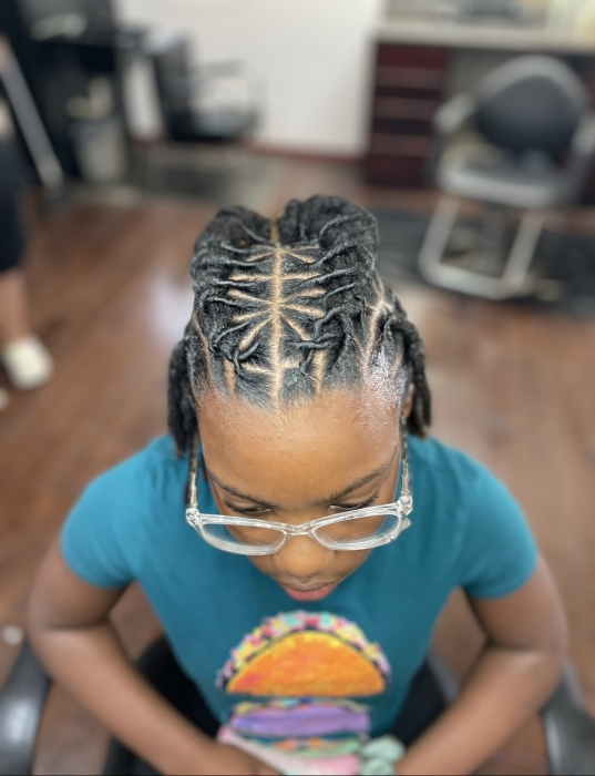 Schedule Appointment with Jungle of Locs