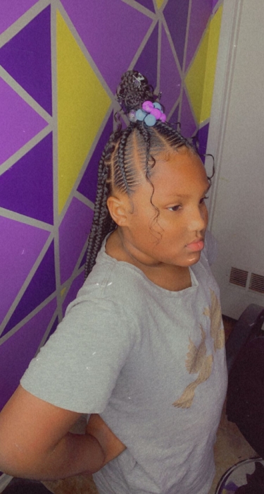 Schedule Appointment with Divine Ray Hair studio