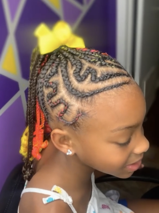 Schedule Appointment with Divine Ray Hair studio